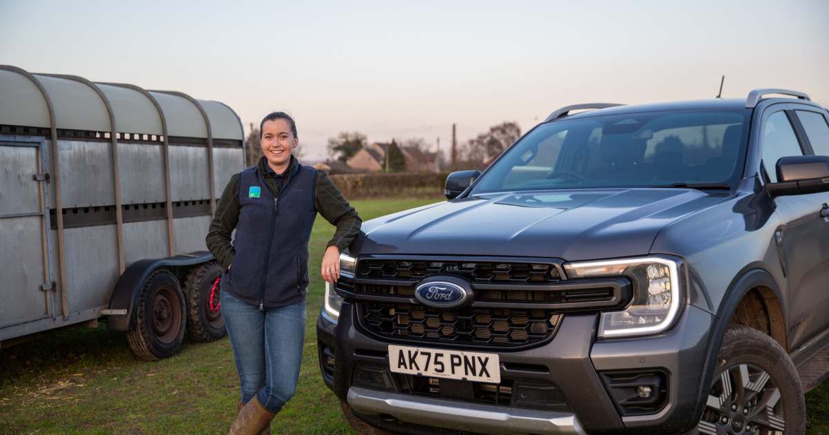 Review: Ford Ranger PHEV | AF Group